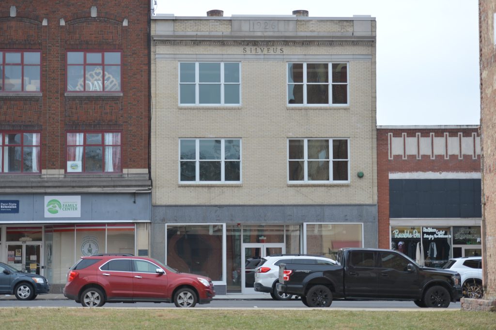 Greene County progressing on incubator plan - Herald-Standard